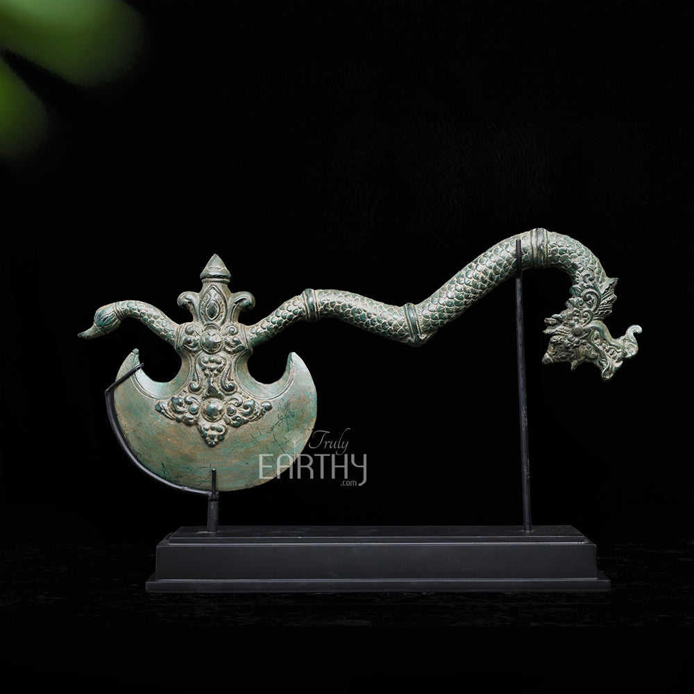 Decorative Balinese Bronze Axe – Truly Earthy